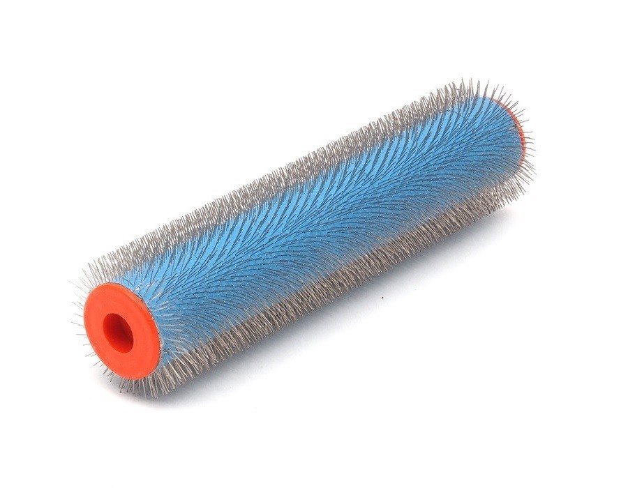 VI Distribution - 20" Metal Spiked Roller 20mm